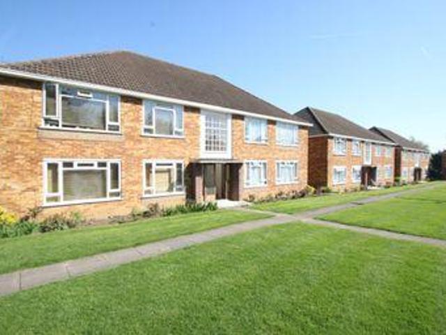 1 Bedrooms Flat for rent in Fairfield Close, London N12