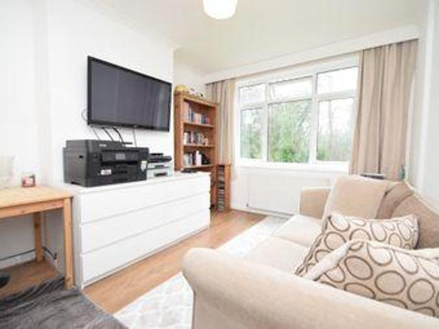 1 Bedrooms Flat for rent in Finchley Park, North Finchley N12