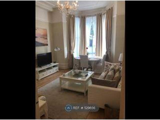 1 Bedrooms Flat for rent in Finborough Road, London SW10