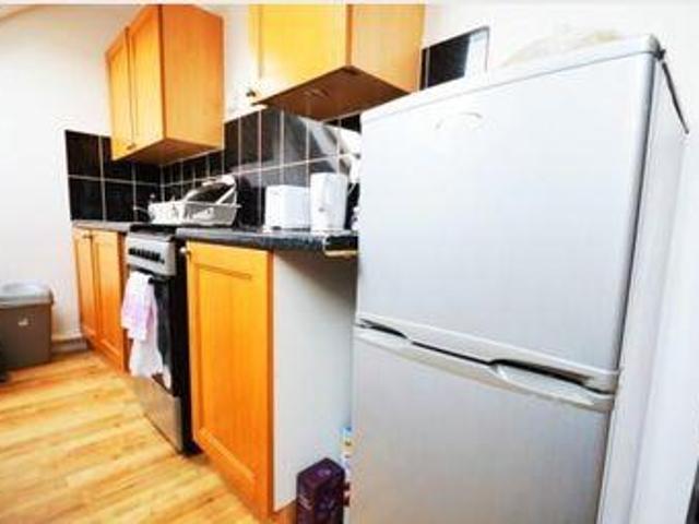 1 Bedrooms Flat for rent in First Avenue, London W3