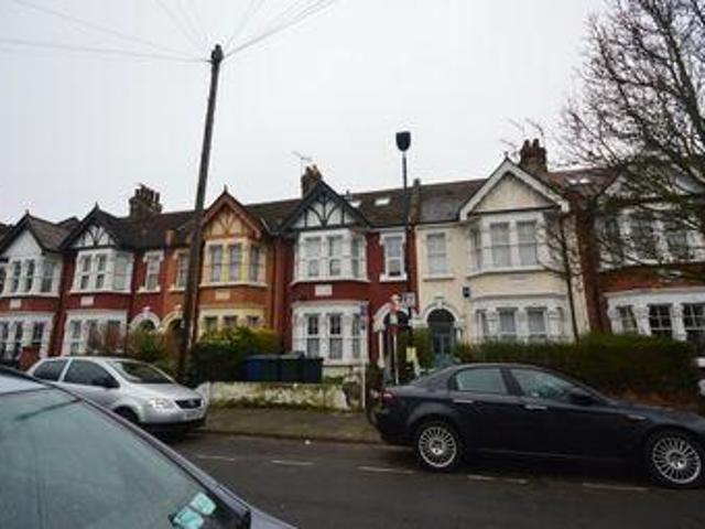 1 Bedrooms Flat for rent in First Avenue, Shepherds Bush W3