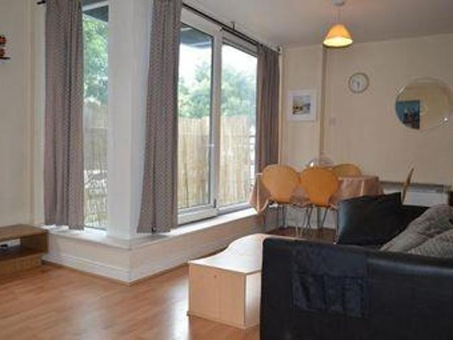 1 Bedrooms Flat for rent in Fishguard Way, Gallions Reach, King George, Royalalbert, Royal Victoria Docks, City Airport, London E16