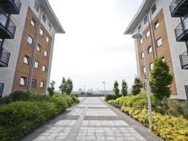 1 Bedrooms Flat for rent in Fishguard Way, Royal Docks, London E16