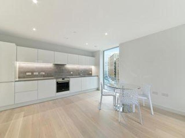 1 Bedrooms Flat for rent in Flagship House, Royal Wharf, London E16