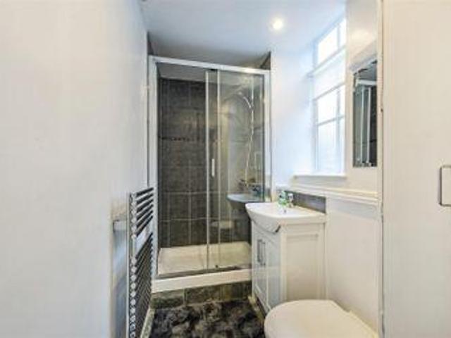 1 Bedrooms Flat for rent in Fletcher Buildings, Martlett Court, London, Covent Garden WC2B