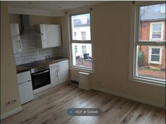1 Bedrooms Flat for rent in Floor, Reading RG1
