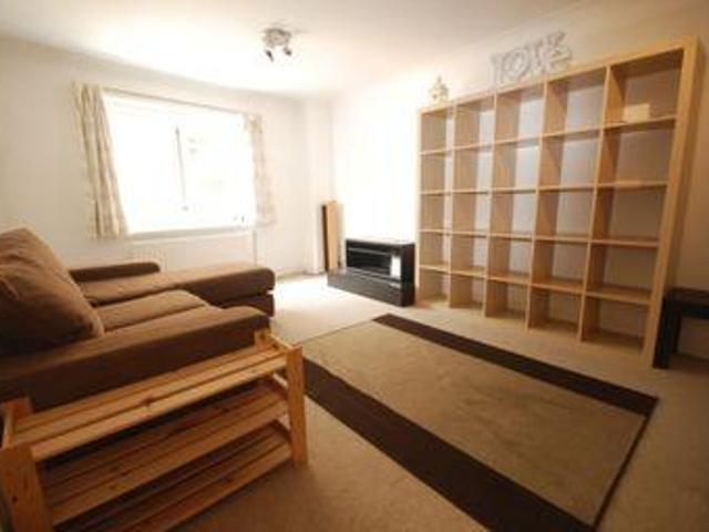 1 Bedrooms Flat for rent in Floral Street, London WC2E