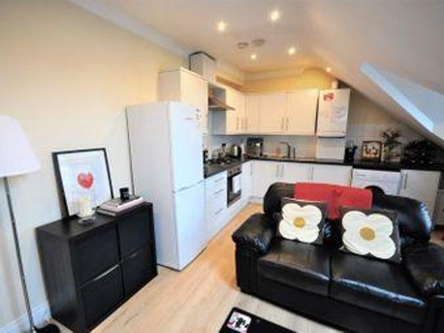 1 Bedrooms Flat for rent in Freeland Road, London W5