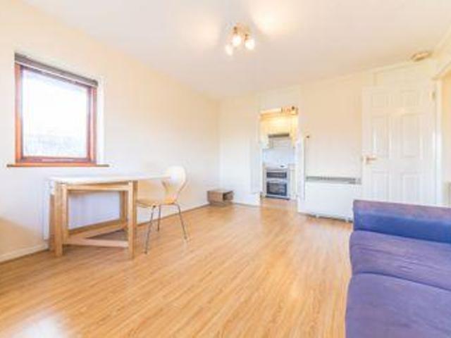 1 Bedrooms Flat for rent in Friars Mead, Off Manchester Road, Docklands, London, Canary Wharf E14