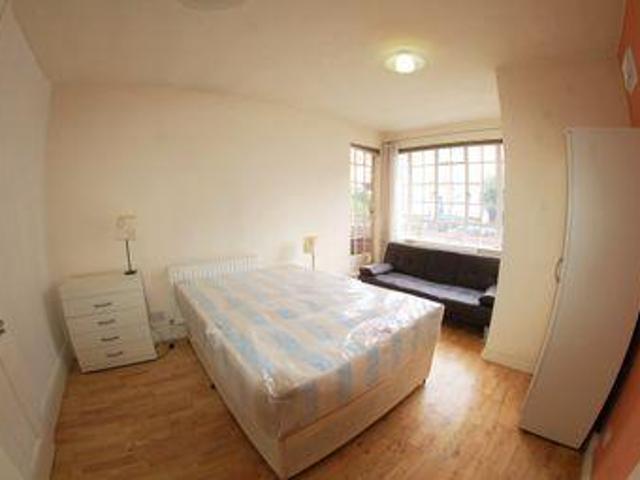 1 Bedrooms Flat for rent in Frithville Gardens, London W12
