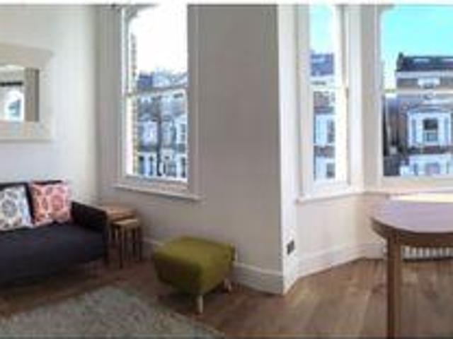 1 Bedrooms Flat for rent in Frithville Gardens, Shepherds Bush, London W12