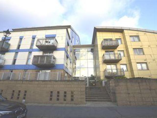 1 Bedrooms Flat for rent in Frith Road, Croydon CR0