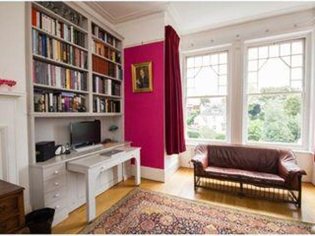 1 Bedrooms Flat for rent in Frognal, Hampstead, London NW3