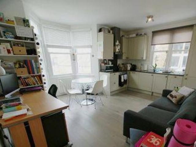 1 Bedrooms Flat for rent in Fulham Palace Road, London W6