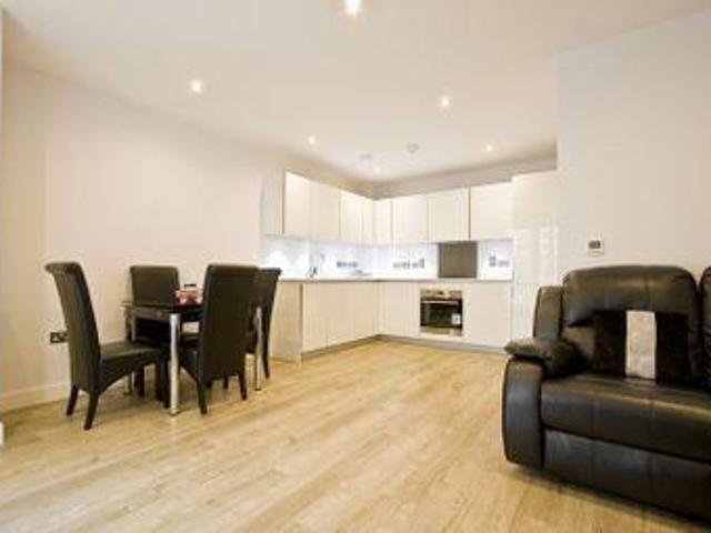 1 Bedrooms Flat for rent in Knapp Road, Bow E3