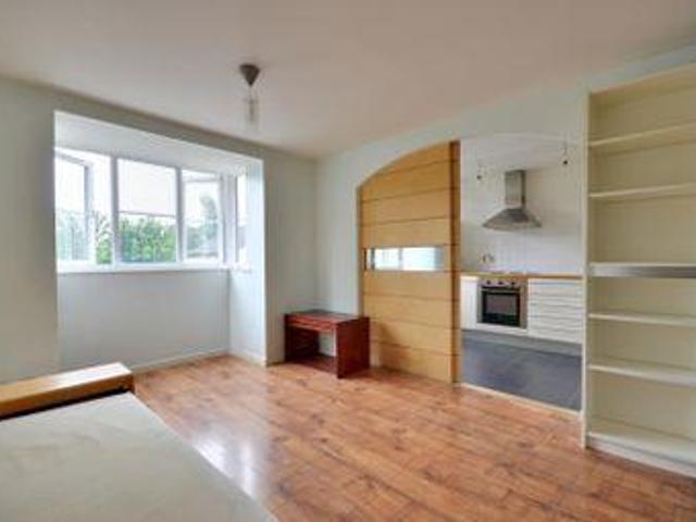 1 Bedrooms Flat for rent in Knowles Close, West Drayton, Middlesex UB7