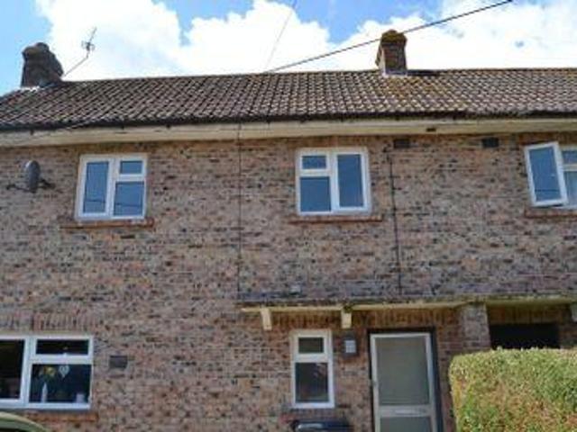 1 Bedrooms Flat for rent in Keens Close, Street BA16