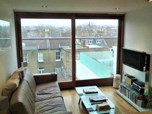 1 Bedrooms Flat for rent in Kellett Road, Brixton, London SW2