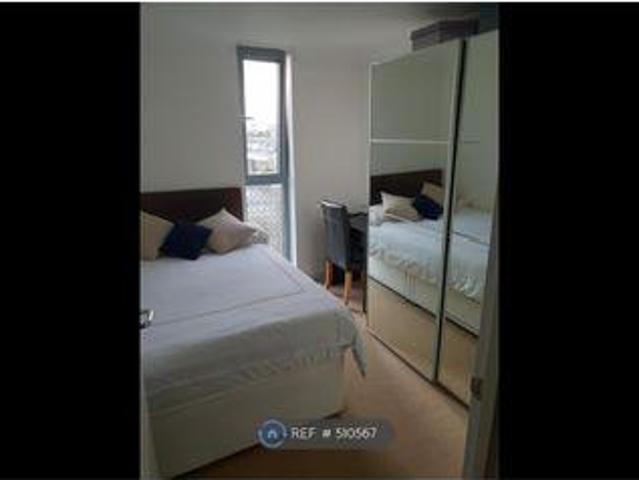 1 Bedrooms Flat for rent in Kelway House, London W14