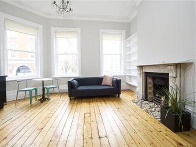 1 Bedrooms Flat for rent in Kensington Church Street, London W8
