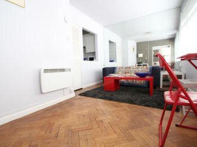 1 Bedrooms Flat for rent in Kensington Church Street, London W8