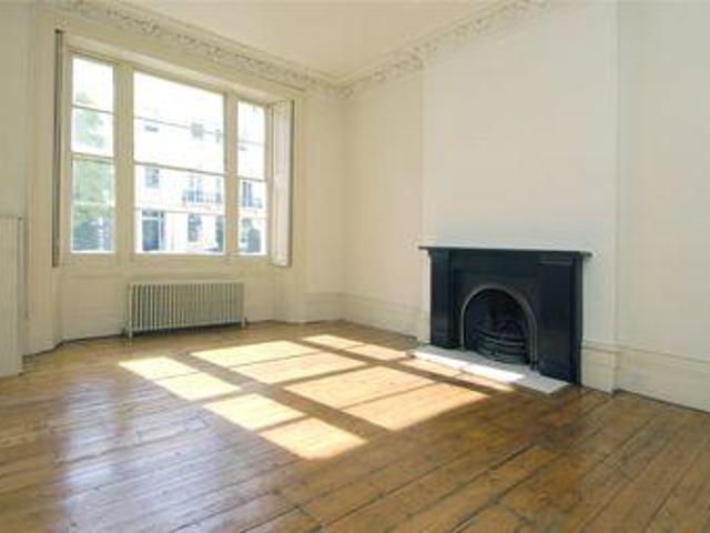 1 Bedrooms Flat for rent in Kensington Park Gardens, Notting Hill, London W11