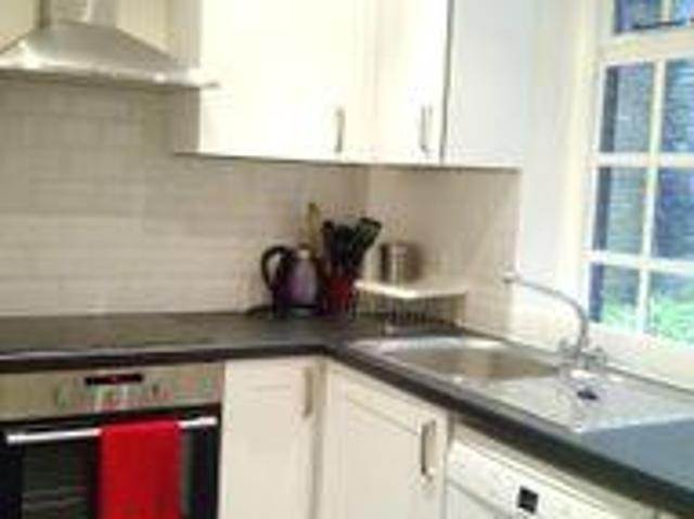 1 Bedrooms Flat for rent in Kenton Court, London W14