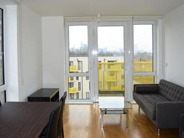 1 Bedrooms Flat for rent in Killick Way, Stepney Green E1