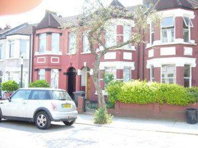 1 Bedrooms Flat for rent in Kimberly Gardens, Manor House N4