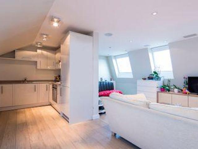1 Bedrooms Flat for rent in Kingston Road, London SW19