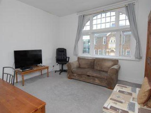 1 Bedrooms Flat for rent in Kingston Road, London SW20