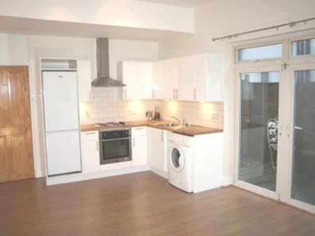 1 Bedrooms Flat for rent in Kingston Rd, London SW20