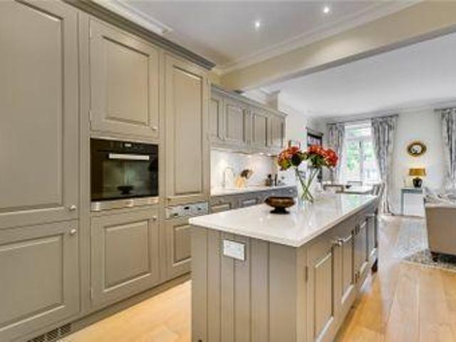 1 Bedrooms Flat for rent in Kings Road, Chelsea SW10