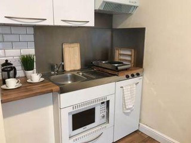 1 Bedrooms Flat for rent in Kingsdown Road, London N19
