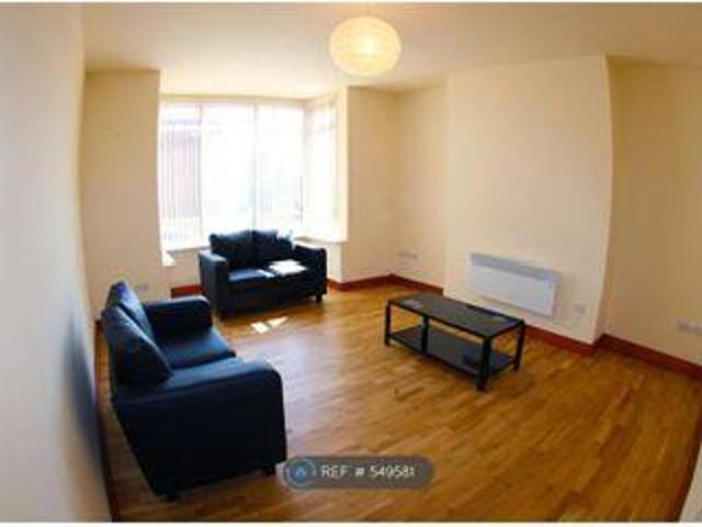 1 Bedrooms Flat for rent in Kirkstall Avenue, Leeds LS5
