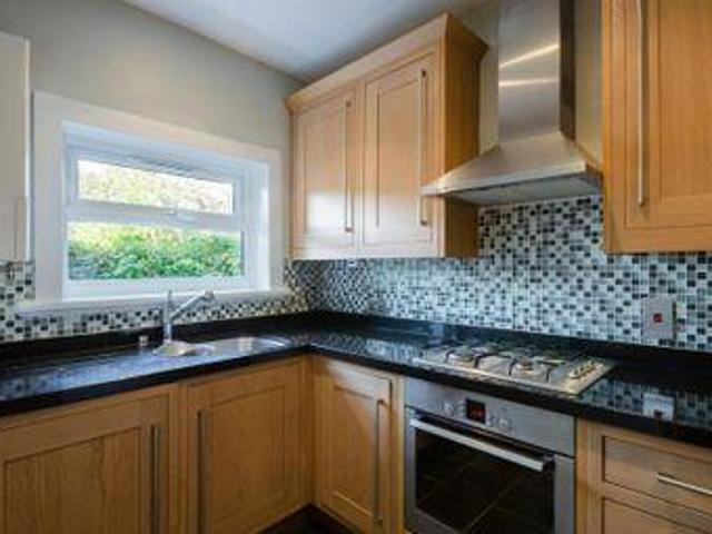 1 Bedrooms Flat for rent in Kirkstall Road, London SW2