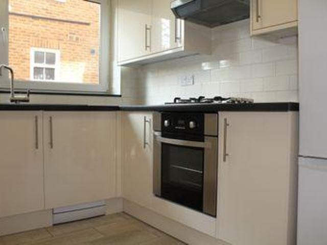 1 Bedrooms Flat for rent in Holden Heights, Holden Road N12