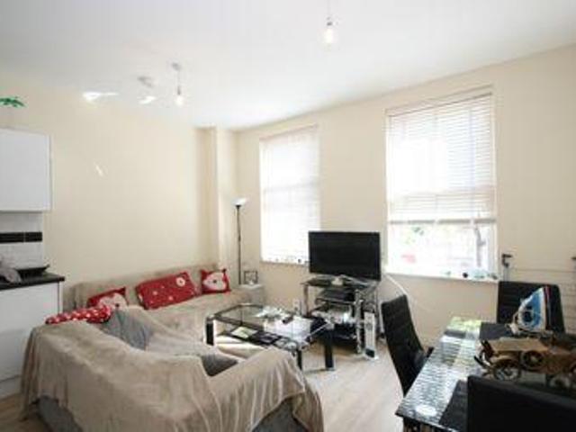 1 Bedrooms Flat for rent in Holloway Road, Archway N7