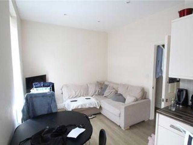1 Bedrooms Flat for rent in Holloway Road, Archway N7