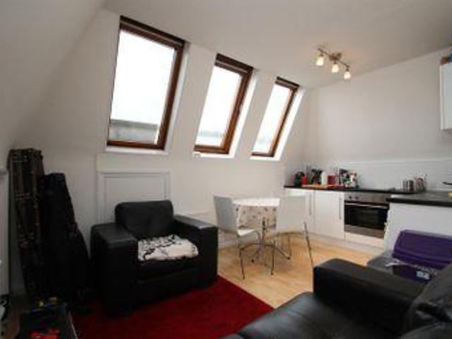 1 Bedrooms Flat for rent in Holloway Road, Archway N19