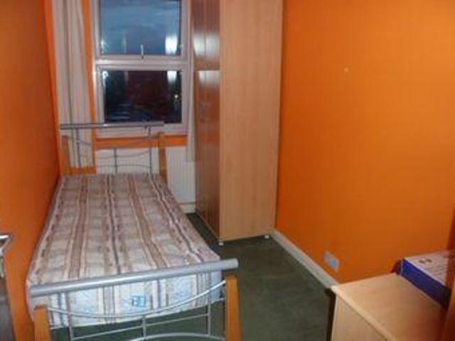 1 Bedrooms Flat for rent in Holloway Road, Holloway N7