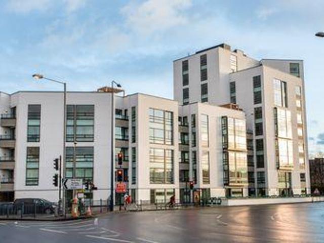 1 Bedrooms Flat for rent in Holland Park Avenue, London W11