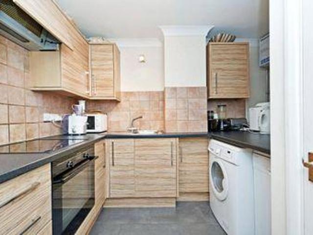 1 Bedrooms Flat for rent in Hooper Street, London E1