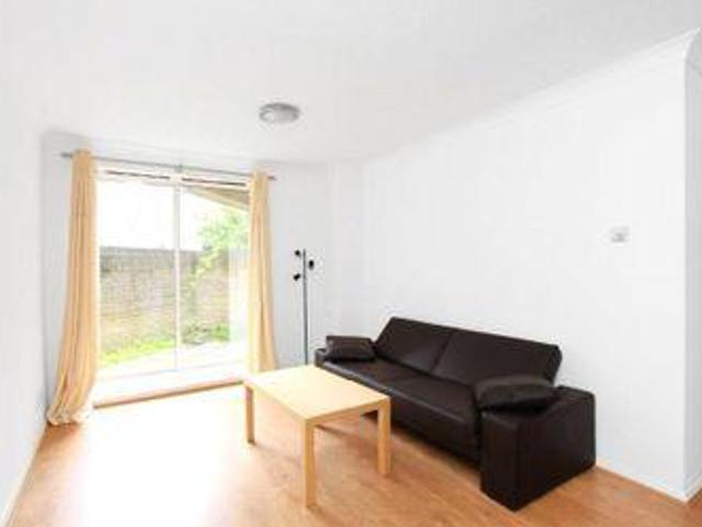 1 Bedrooms Flat for rent in Hooper Street, London E1