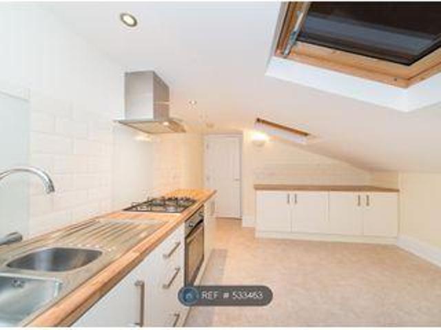 1 Bedrooms Flat for rent in Hopton Road, London SW16