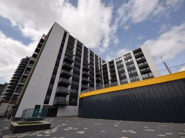 1 Bedrooms Flat for rent in Horizon Building, 51 69 Ilford Hill, Ilford, Essex IG1
