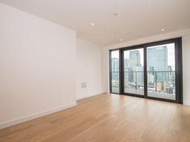 1 Bedrooms Flat for rent in Horizons Tower, Yabsley Street, Canary Wharf E14