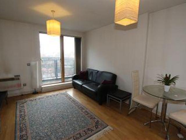 1 Bedrooms Flat for rent in Hornbeam Way, Manchester M4