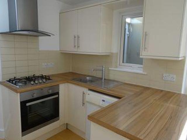 1 Bedrooms Flat for rent in Haydons Road, Wimbledon SW19