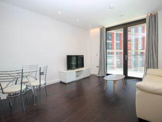 1 Bedrooms Flat for rent in Haines House, The Residence, Nine Elms SW11